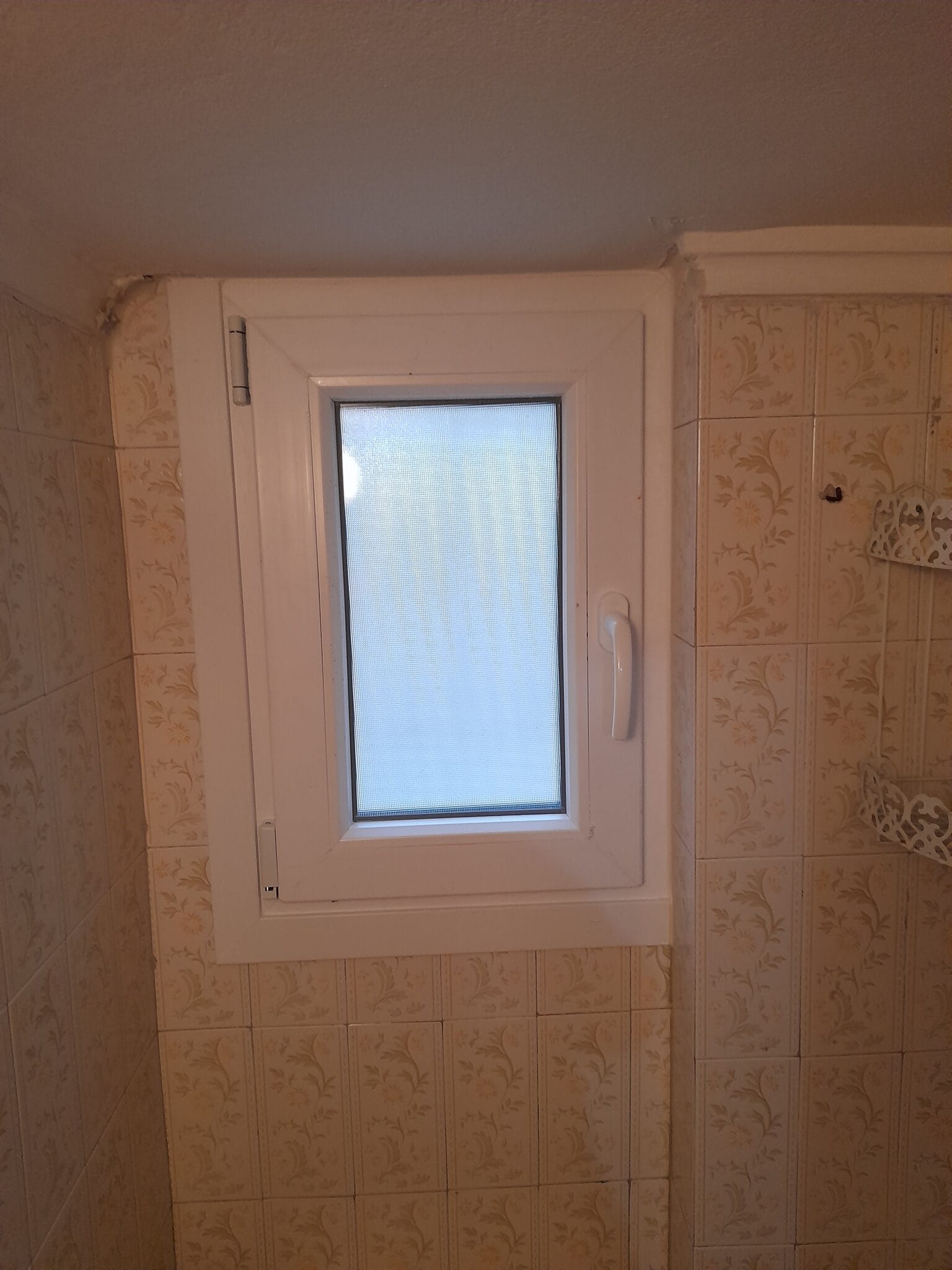 Κουφώματα PVC στον Άλιμο, PVC ΠΑΡΑΘΥΡΑ & PVC ΜΠΑΛΚΝΟΠΟΡΤΕΣ - ΤΕΧΝΟΠΑΝ